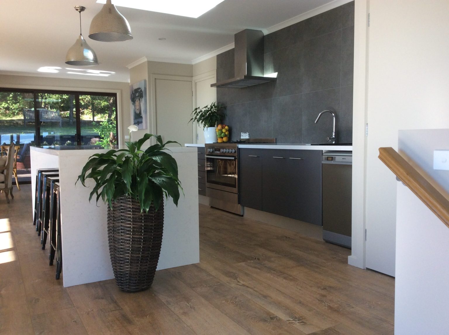 Matte vs Semi vs High Gloss Kitchen Cabinets: Pros and Cons